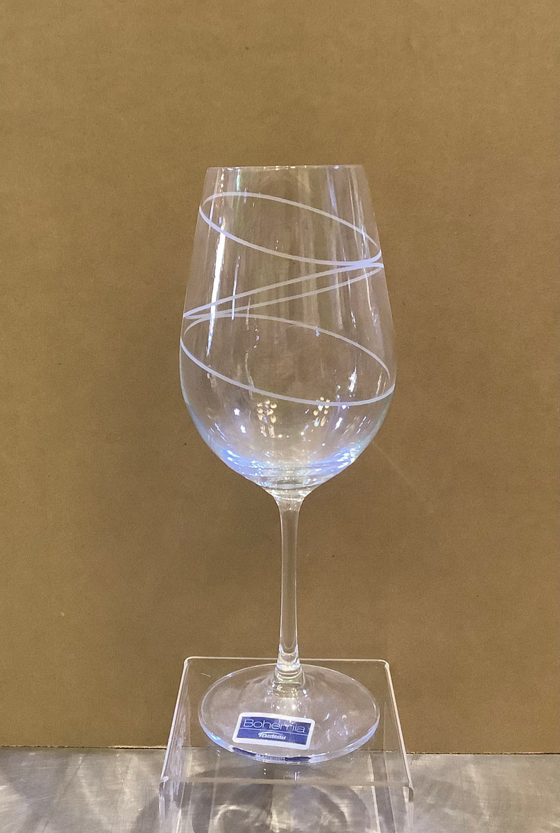 Trudeau Bohemia Swirl Wine Glass – Artesano Galleria